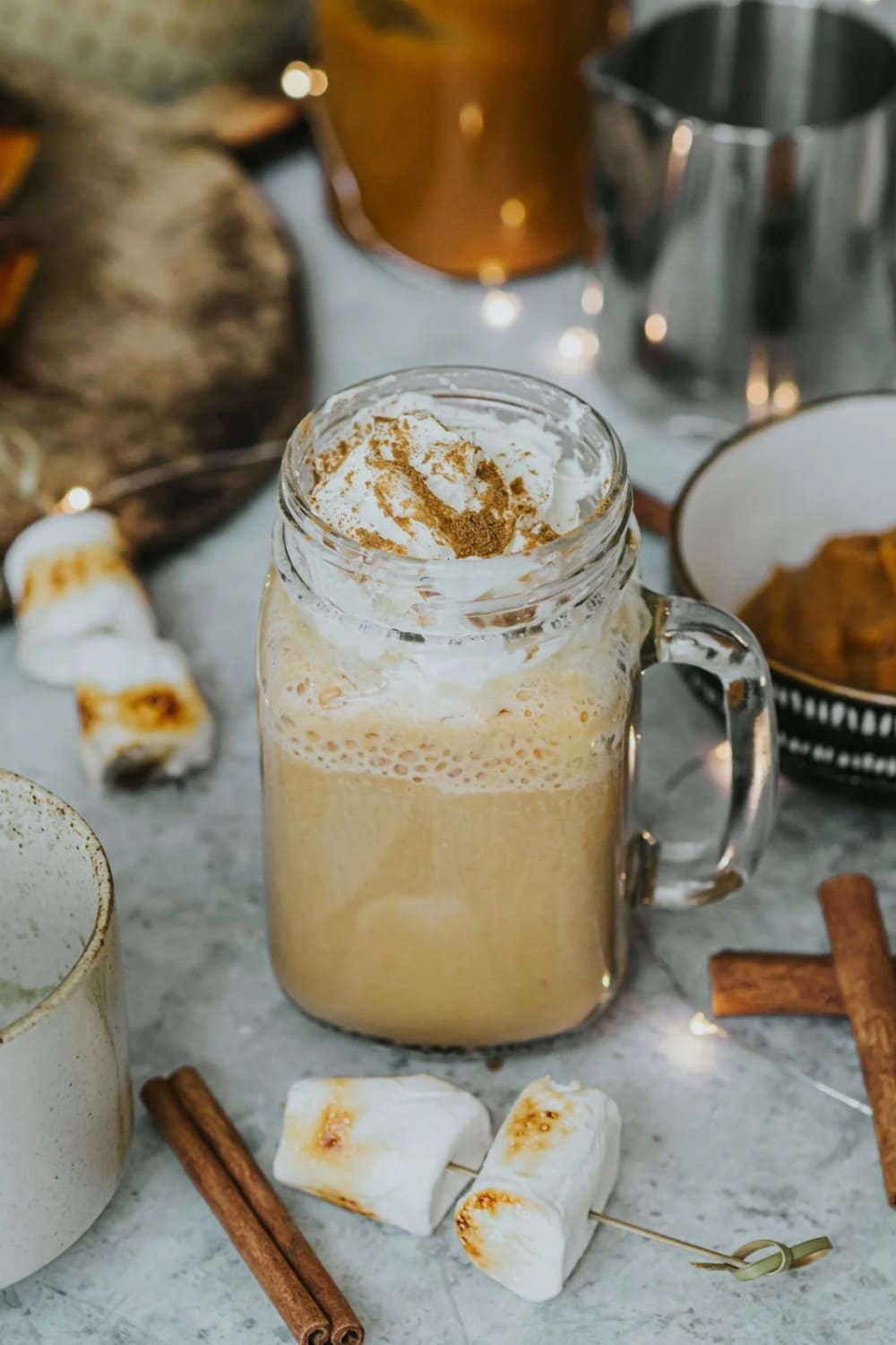 30 Cozy Fall Aesthetic Activities to do This Season